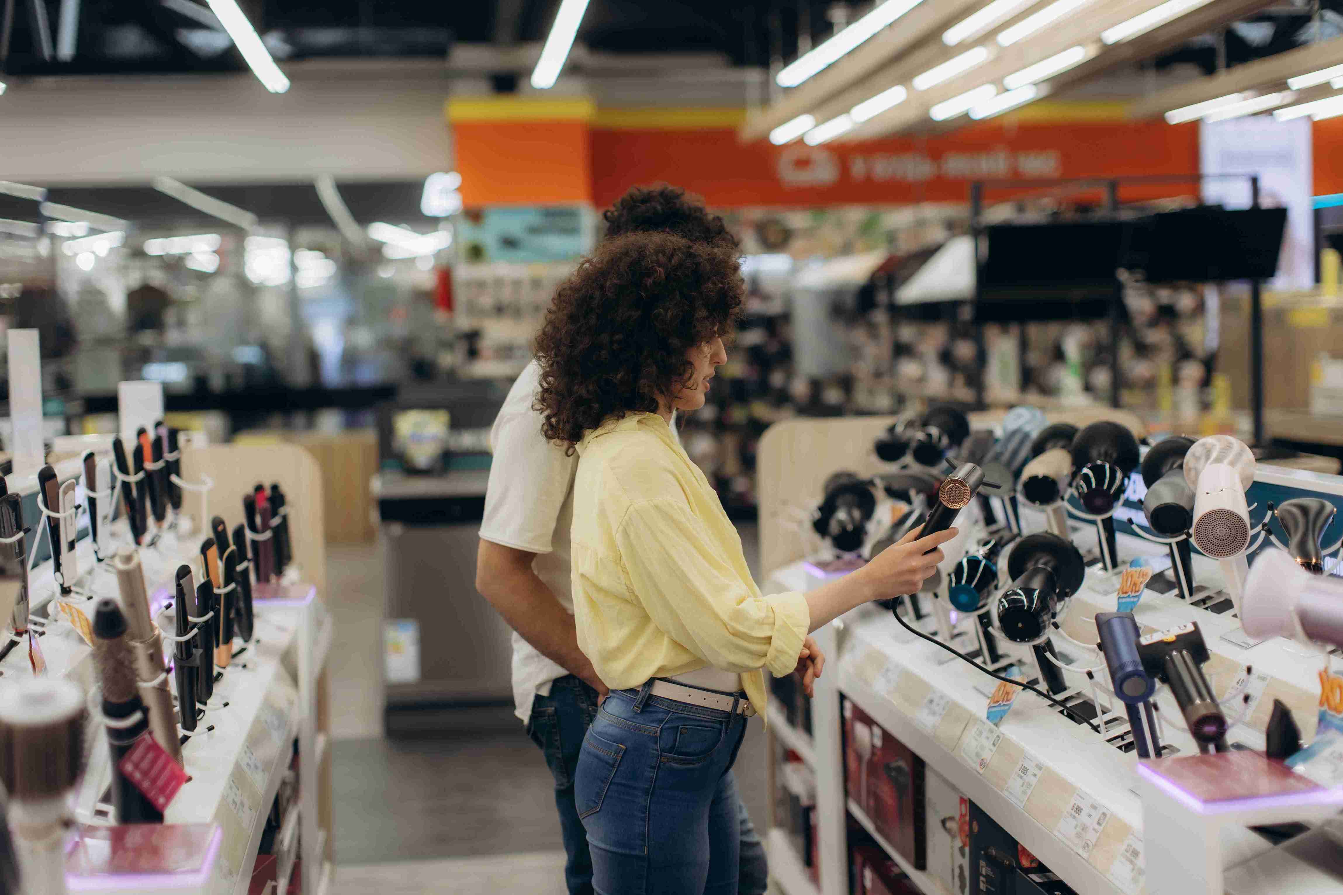 What are the products you should buy at Yodobashi Camera? We also introduce recommended stores ...