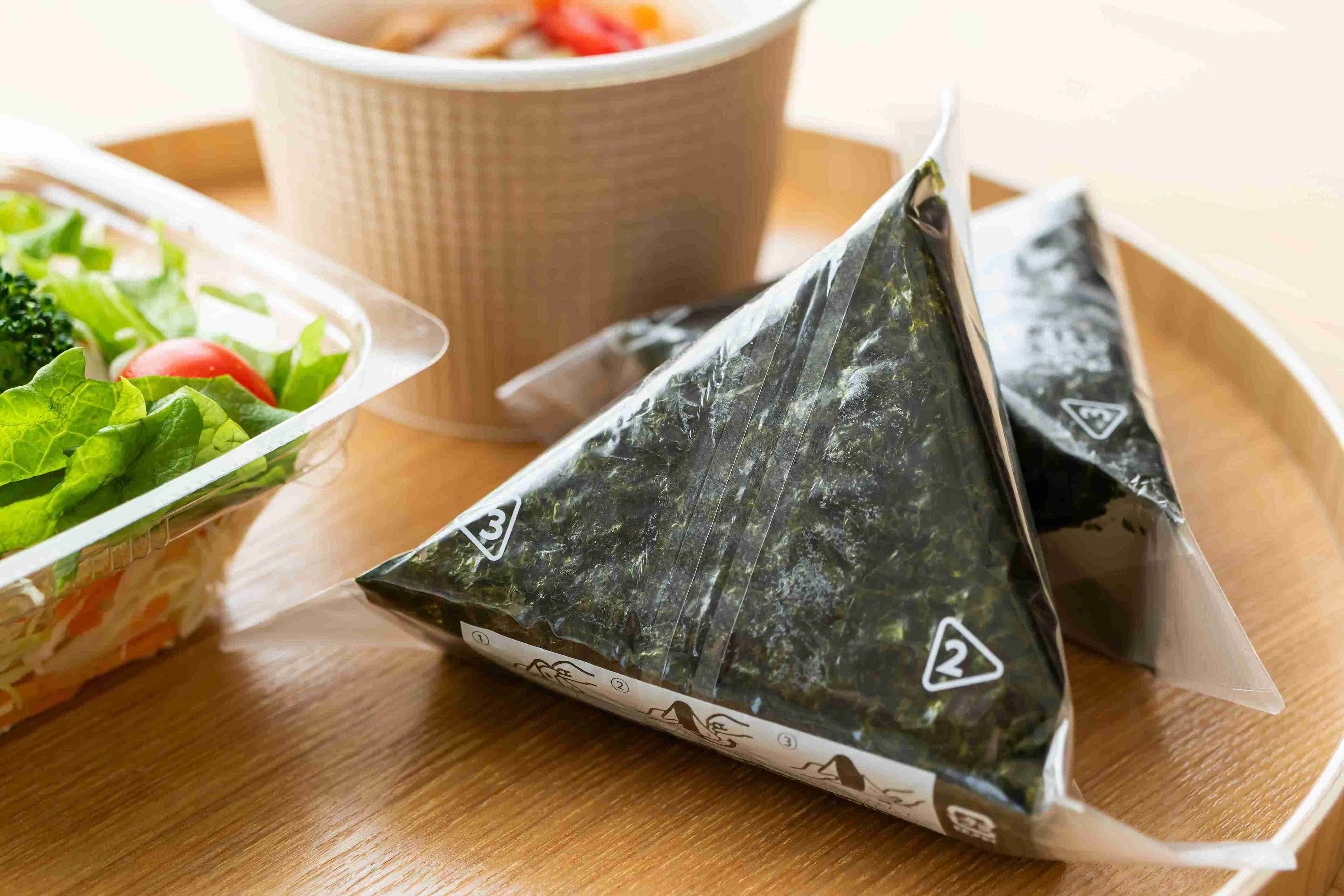 Guide to Japanese Convenience Store Chains | Features and Recommended ...