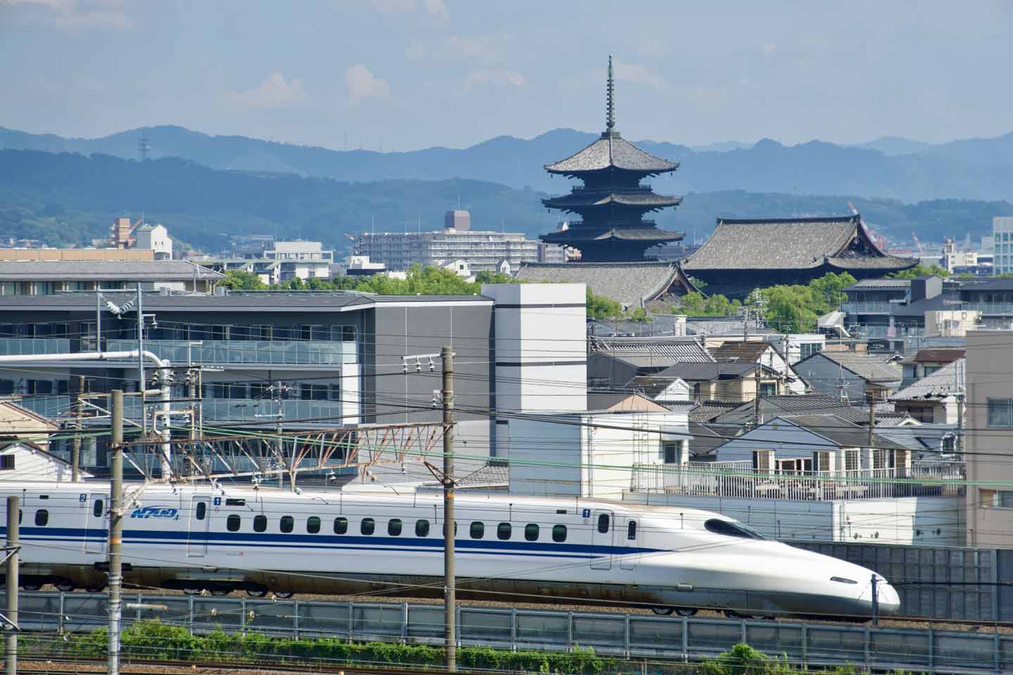 Osaka to Kyoto: Train or Shinkansen? Price, Time & Which One to Take ...