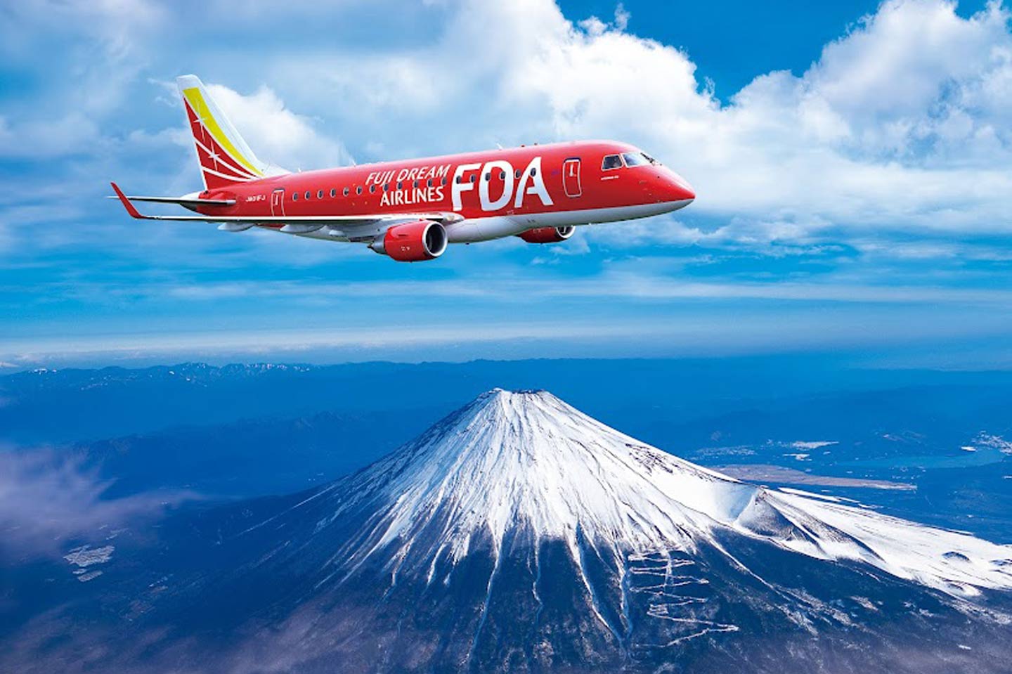 Mt. Fuji Helicopter Tour: Fly with Fuji Dream Airlines(FDA)! | Japan ...