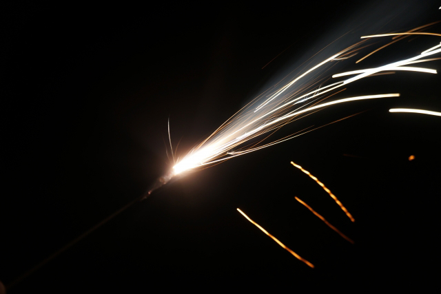 Simple Guideline to Japanese Handheld Fireworks: How and Where to Play ...