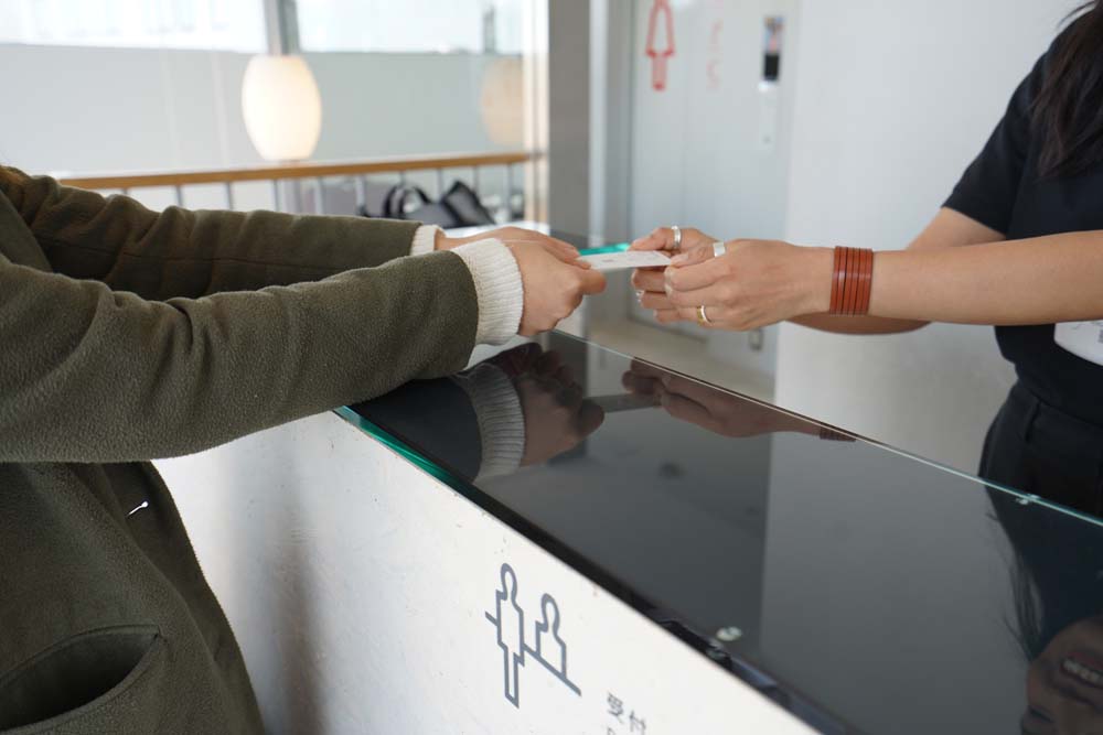 編輯實訪！【淺草】次世代的膠囊旅館「9h nine hours淺草」&北歐文青咖啡「FUGLEN」聯手 | Japan Travel by ...