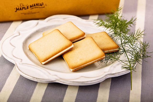 【2020 Edition】20 Must-Buy Souvenirs at Narita Airport | Japan Travel by ...