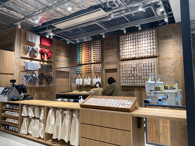 Largest Muji Store in Kanto Region at Ariake in Tokyo | Japan Travel by ...