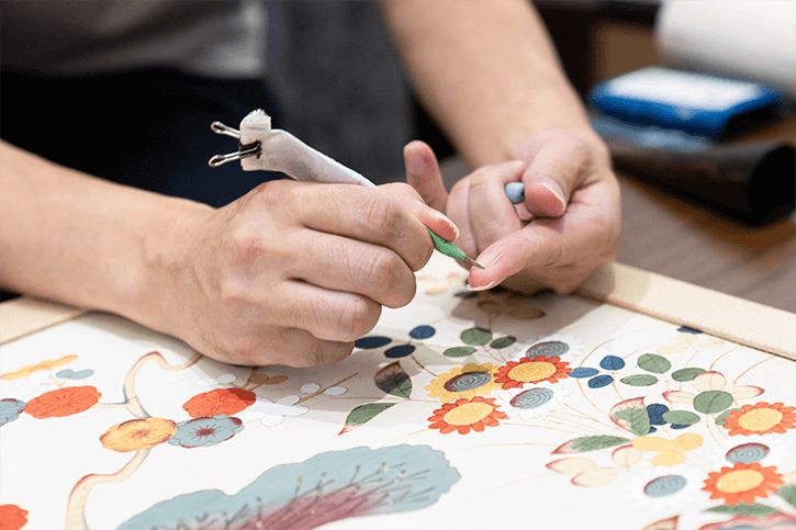 Kanazawa’s Kaga Yuzen: hand-painted kimono silks to dye for | Japan ...