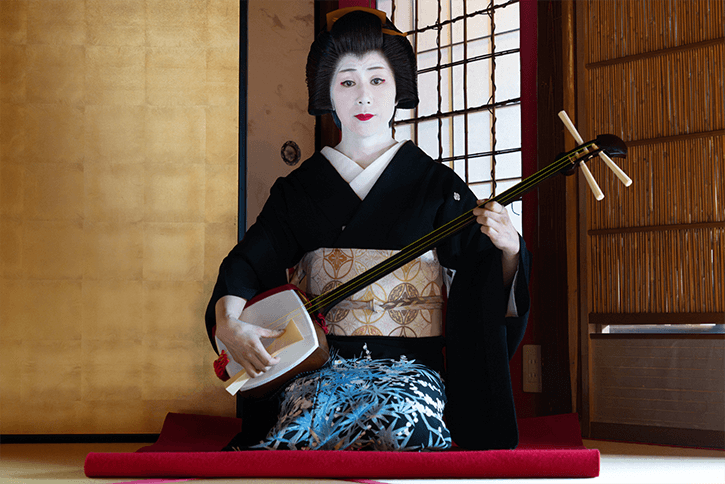 Dine like a samurai lord at this authentic geisha teahouse in Kanazawa ...