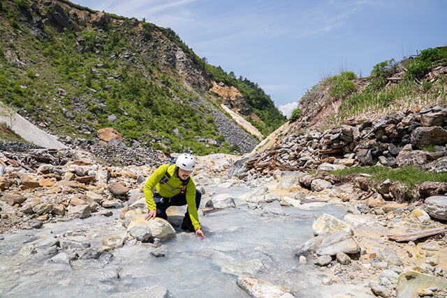 Extreme Onsen: The Ultimate Open-Air Hot Spring | Japan Travel by ...