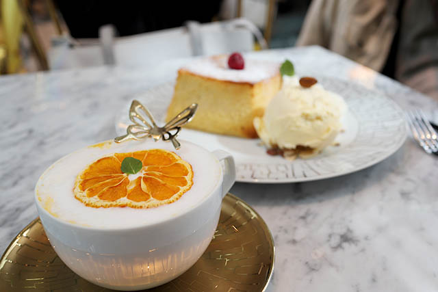 渋谷カフェ】話題の「サロン ド ルイ ジュエリー カフェ（Rui Cafe）」で最強インスタ映え！ | NAVITIME Travel