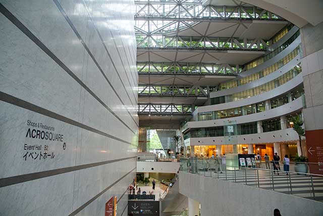 Acros Building -Fukuoka's Eco- Friendly Landmark. | Japan Travel by ...