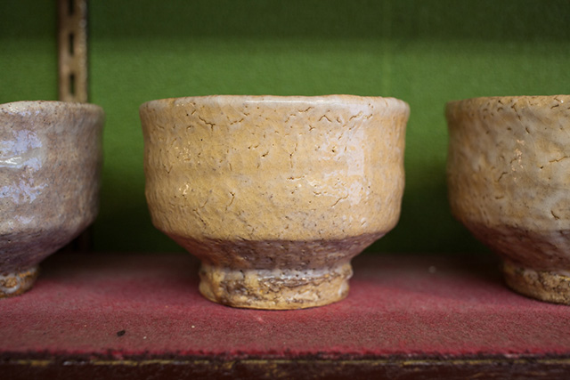 Hagi Yaki Pottery | Japan Travel by NAVITIME - Japan Travel Guides ...