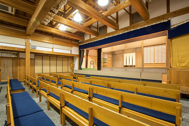 Old Tales Revisited: The Awa Jurobe Yashiki Puppet Theater | Japan ...