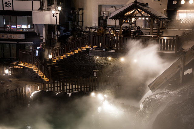 The Quintessential Onsen Experience: Kusatsu by Night | Japan Travel by ...