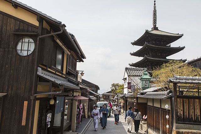 Kiyomizu-Dera and the Higashiyama District | Japan Travel by NAVITIME ...