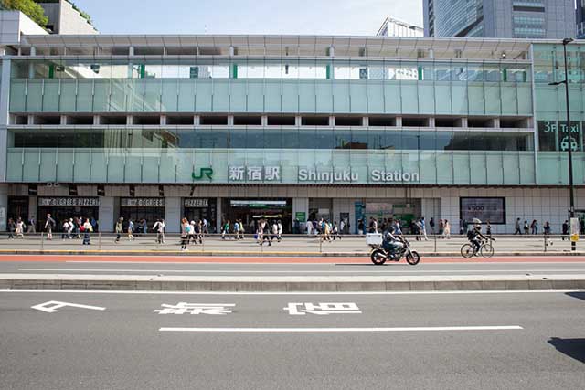 How to Use the Bus Terminal in Shinjuku | Japan Travel by NAVITIME ...