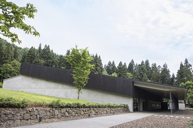 Experience Sake Excellence at Hakkaisan’s Uonuma no Sato | Japan Travel ...