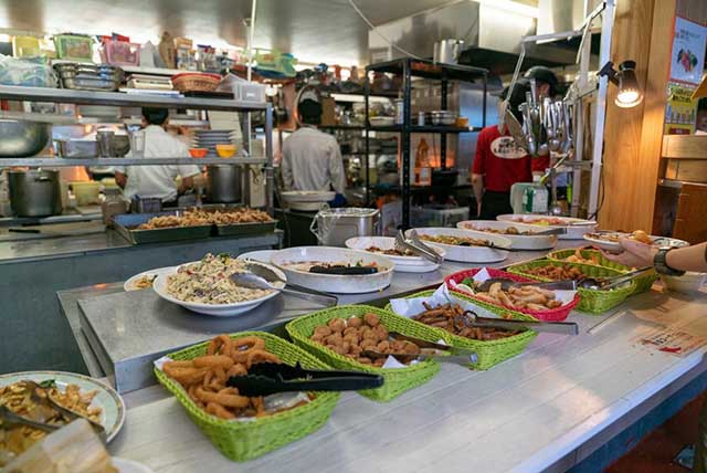 Nomihoudai:All-You-Can-Drink at Mt. Takao | Japan Travel by NAVITIME ...