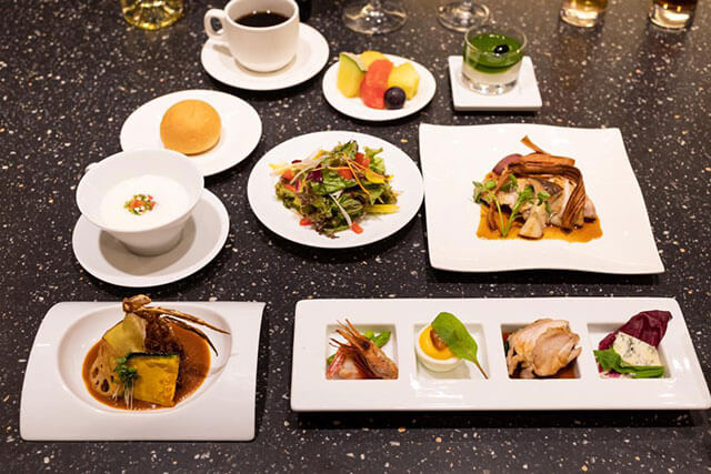 Ride and Dine on the Willer Express Restaurant Bus | Japan Travel by ...