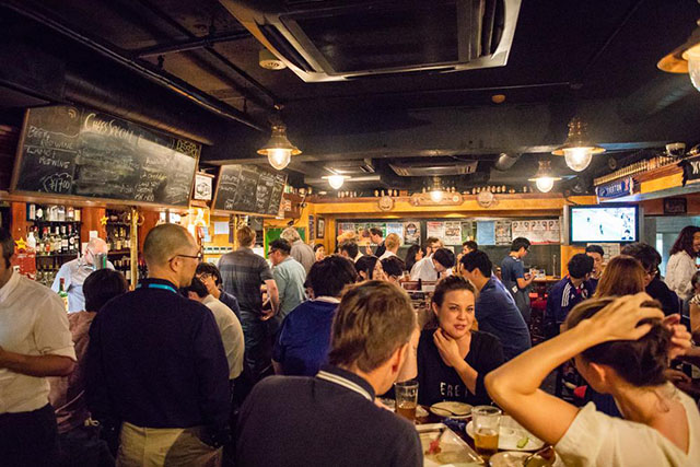 12 Sports Bars in Tokyo You Should Know About | Japan Travel by ...