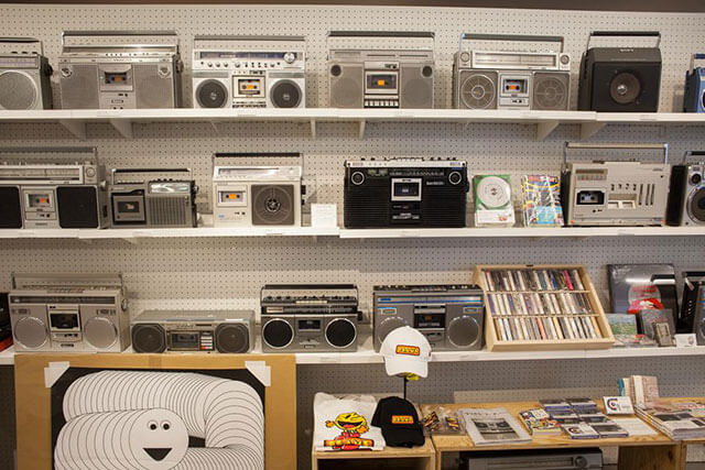 BEAMS JAPAN: flagship store in Shinjuku | Japan Travel by NAVITIME ...