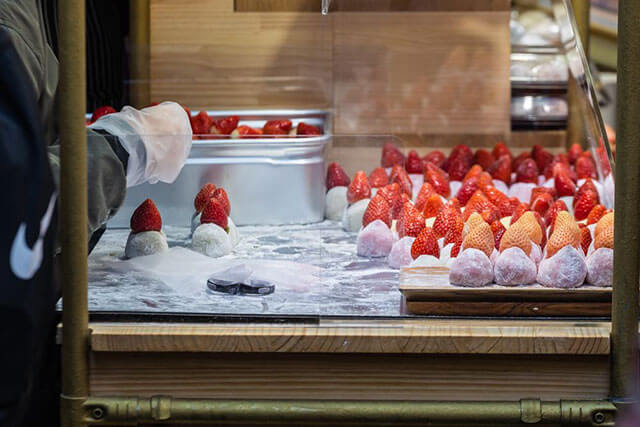 11 of the Best Things to Do in Tsukiji (Tokyo) | Japan Travel by ...