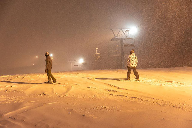 Skiing in Akakura Onsen | Japan Travel by NAVITIME - Japan Travel ...