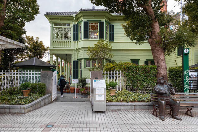 Walk Through Kobe’s Western-Style Past in Kitano-cho | Japan Travel by ...