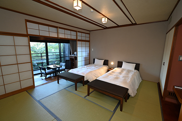 How to stay at a Ryokan (1) - Check-in | Japan Travel by NAVITIME ...
