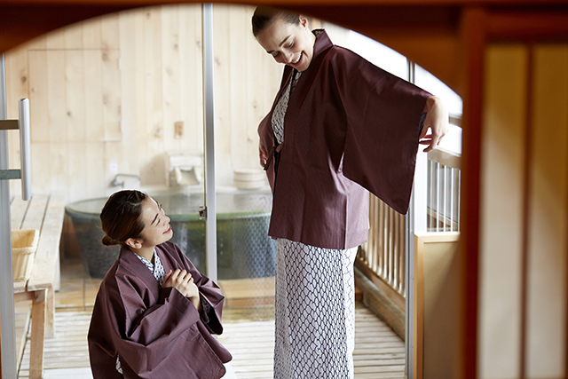 How to stay at a Ryokan (3) - Learn about Yukata and Ryokan Food ...