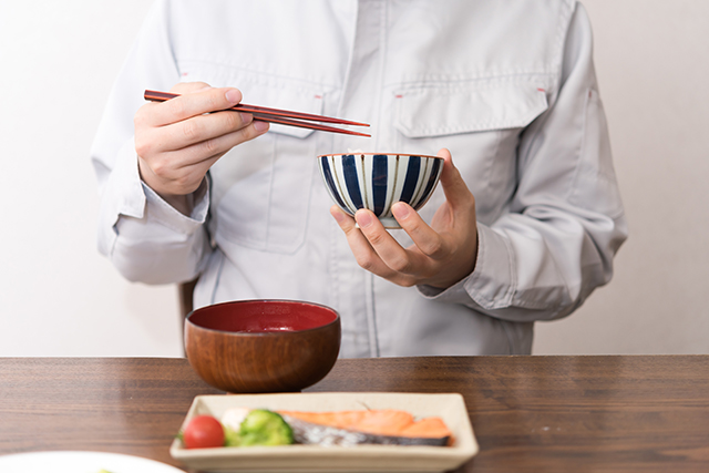 How to stay at a Ryokan (3) - Learn about Yukata and Ryokan Food ...