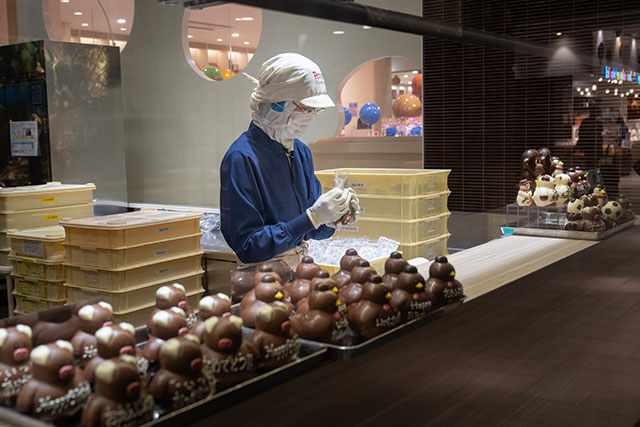 The Chocolatey World of Royce’: Farm-to-Bar Treats from Northern Japan ...